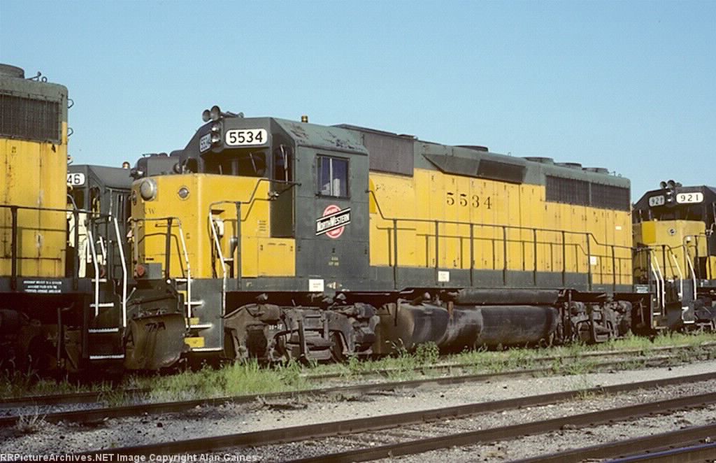 C&NW GP40 5534